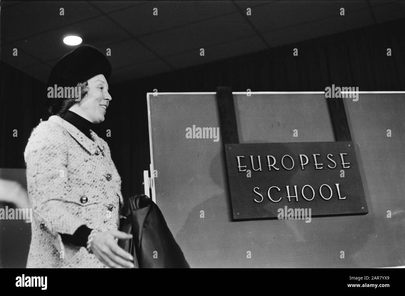 Princess Beatrix opens in Bergen (NH) new building of the European ...