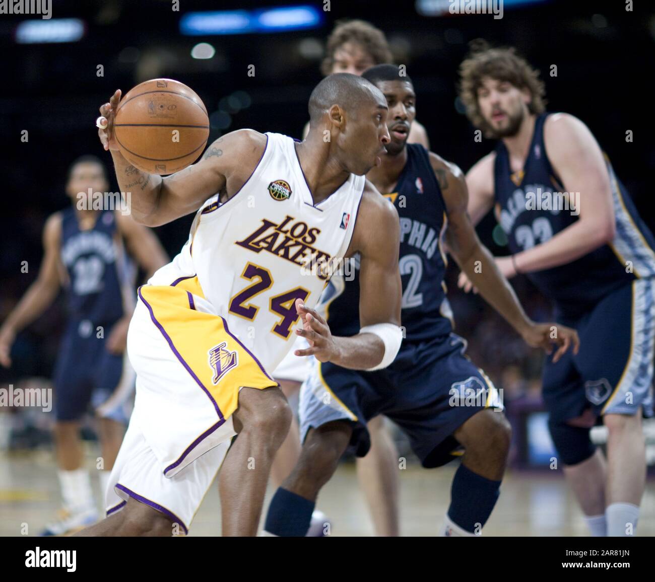 Achilles Kobe Reverse Dunk