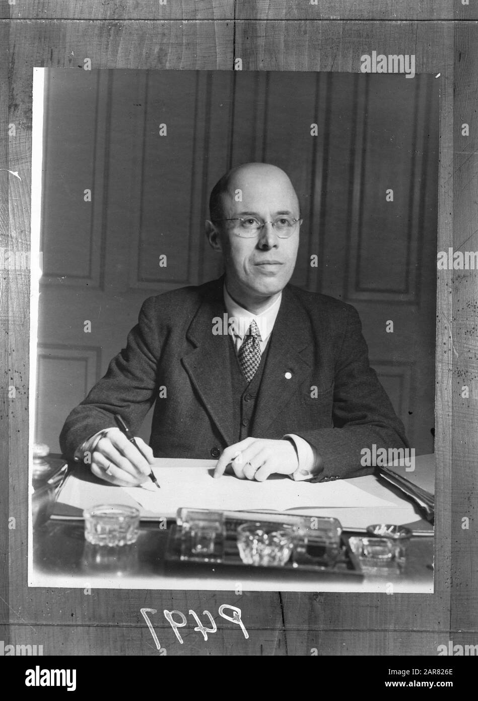 World war ii dr Black and White Stock Photos & Images - Alamy