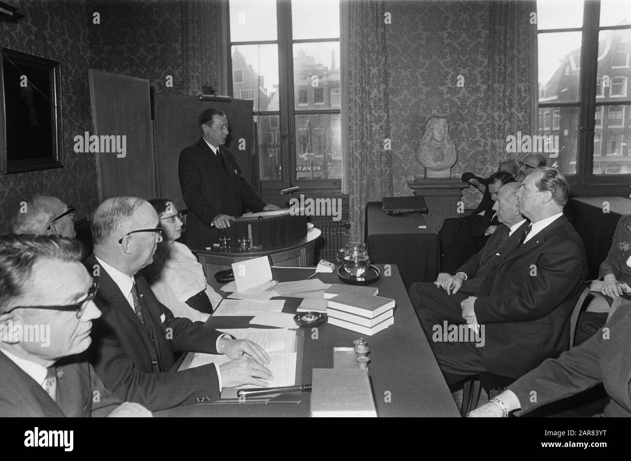 J arens hi-res stock photography and images - Alamy