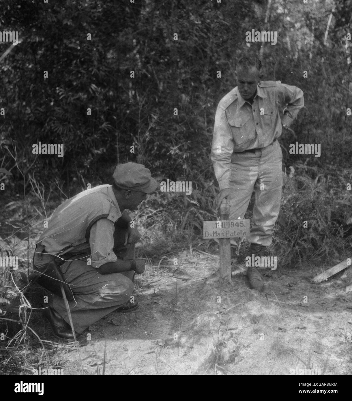 Executed graves Black and White Stock Photos & Images - Alamy