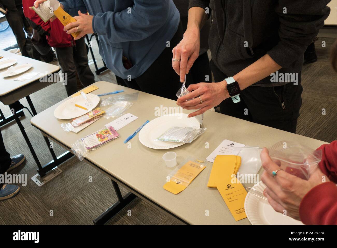 Seed swap event hi-res stock photography and images - Alamy