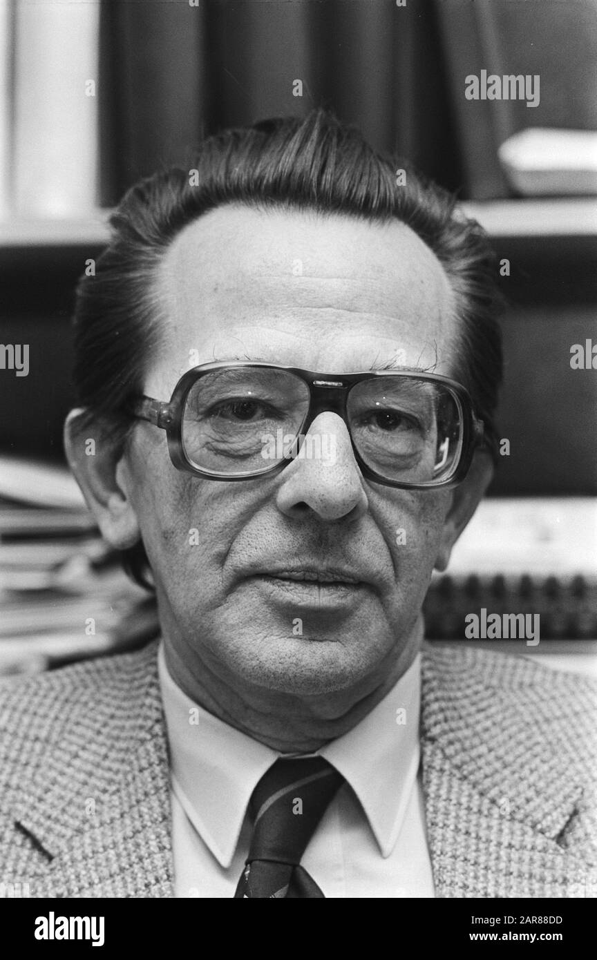 National Institute for War Documentation Director A.H. Paape who will ...