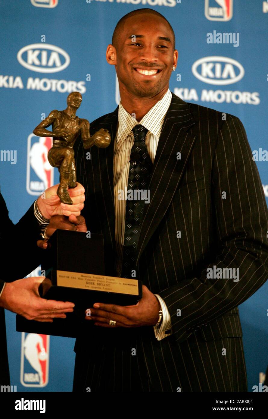 Nba most valuable player hi-res stock photography and images - Alamy