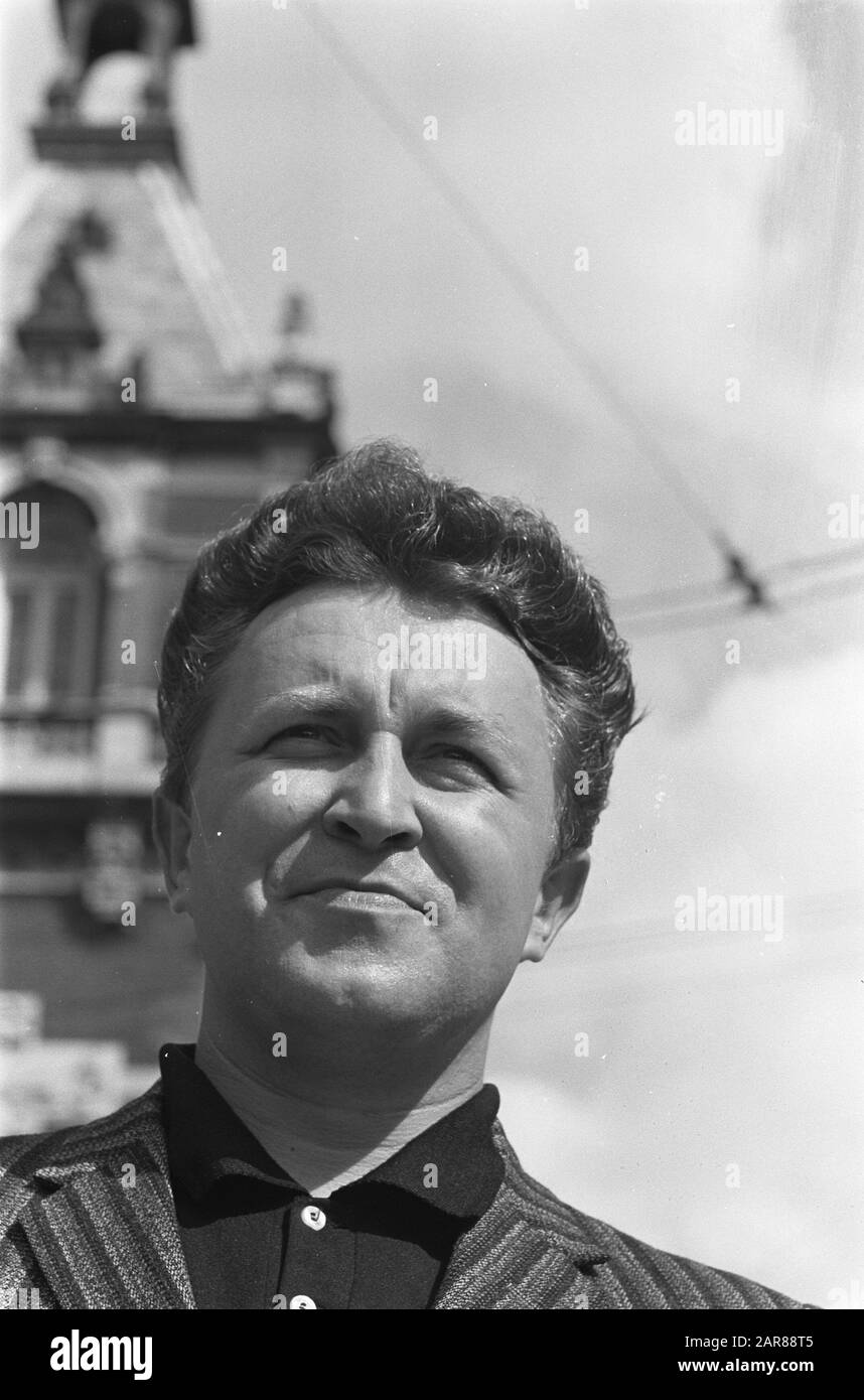 Robert nagy hi-res stock photography and images - Alamy