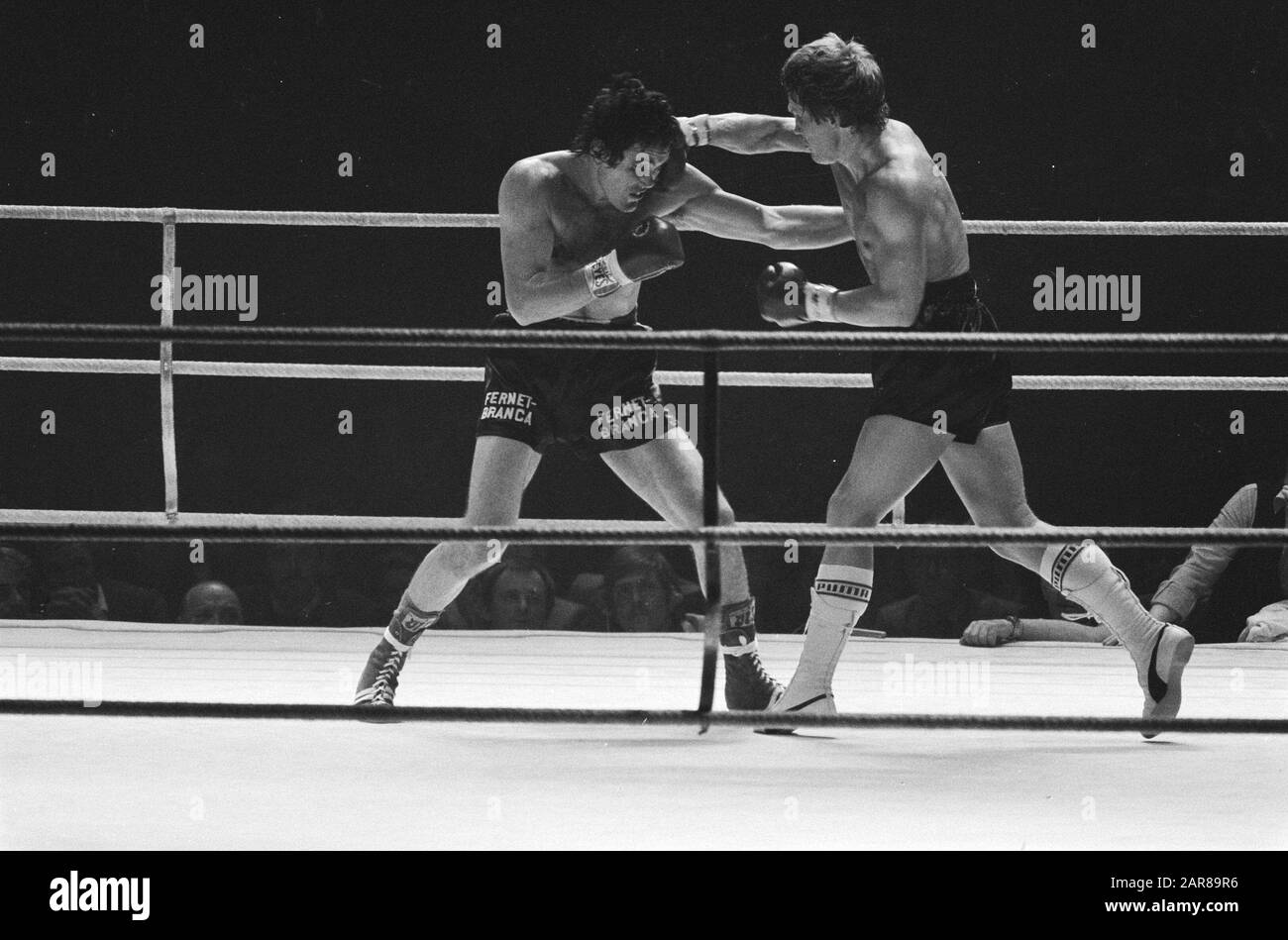 European Championships boxing, Koopmans versus Traversaro in Ahoy ...