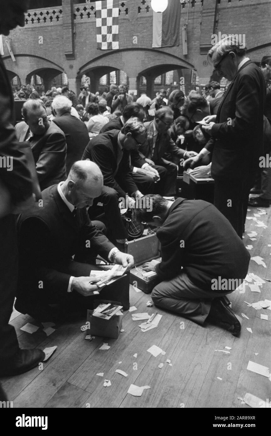 International goods exchange Black and White Stock Photos & Images - Alamy