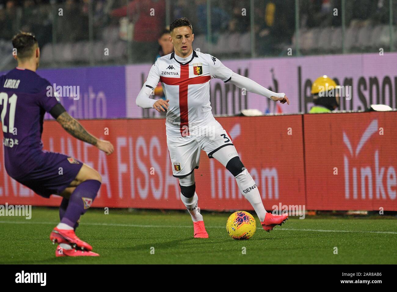 Antonio barreca genoa in action hi-res stock photography and images - Alamy