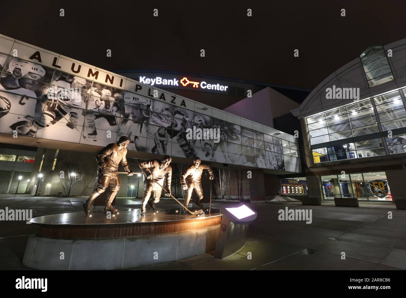 Hsbc arena hi-res stock photography and images - Alamy