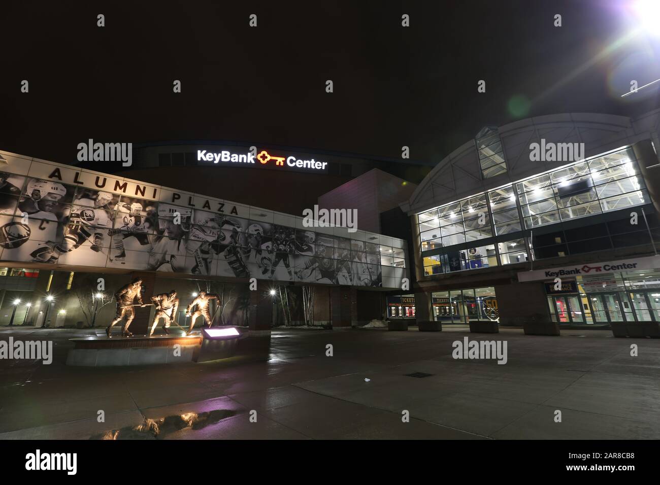 Pegula ice arena hi-res stock photography and images - Alamy