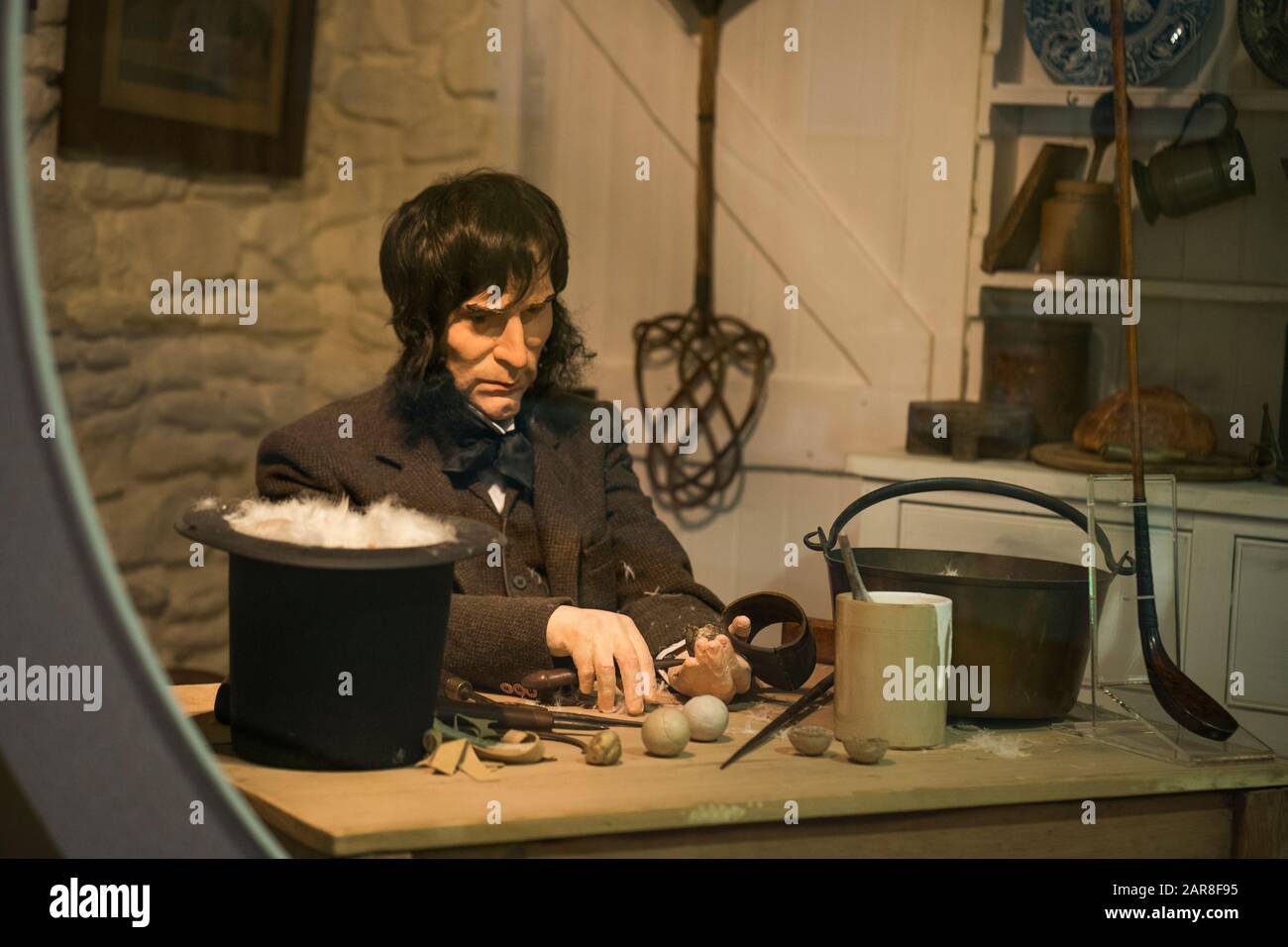 Museum exhibit shows how the first golf balls were made using feathers ...