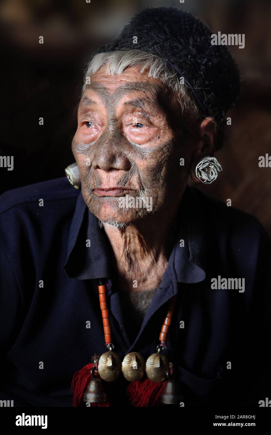 Konyak tribe of nagaland hi-res stock photography and images - Alamy