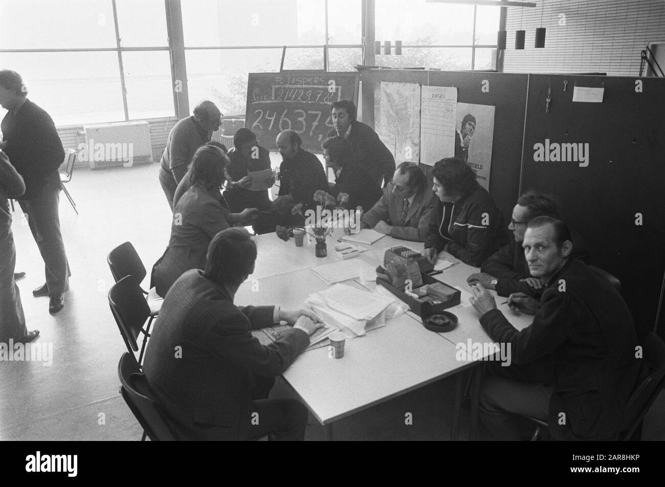 Strike at Bronze work, strikers around table Date: May 4, 1974 Keywords ...