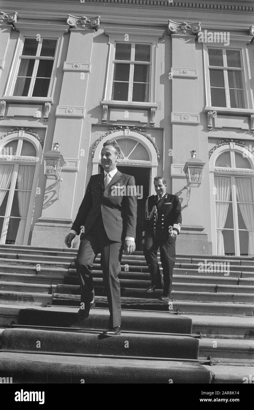 Informateur Prof. Steenkamp offers Her Majesty final report cabinet ...