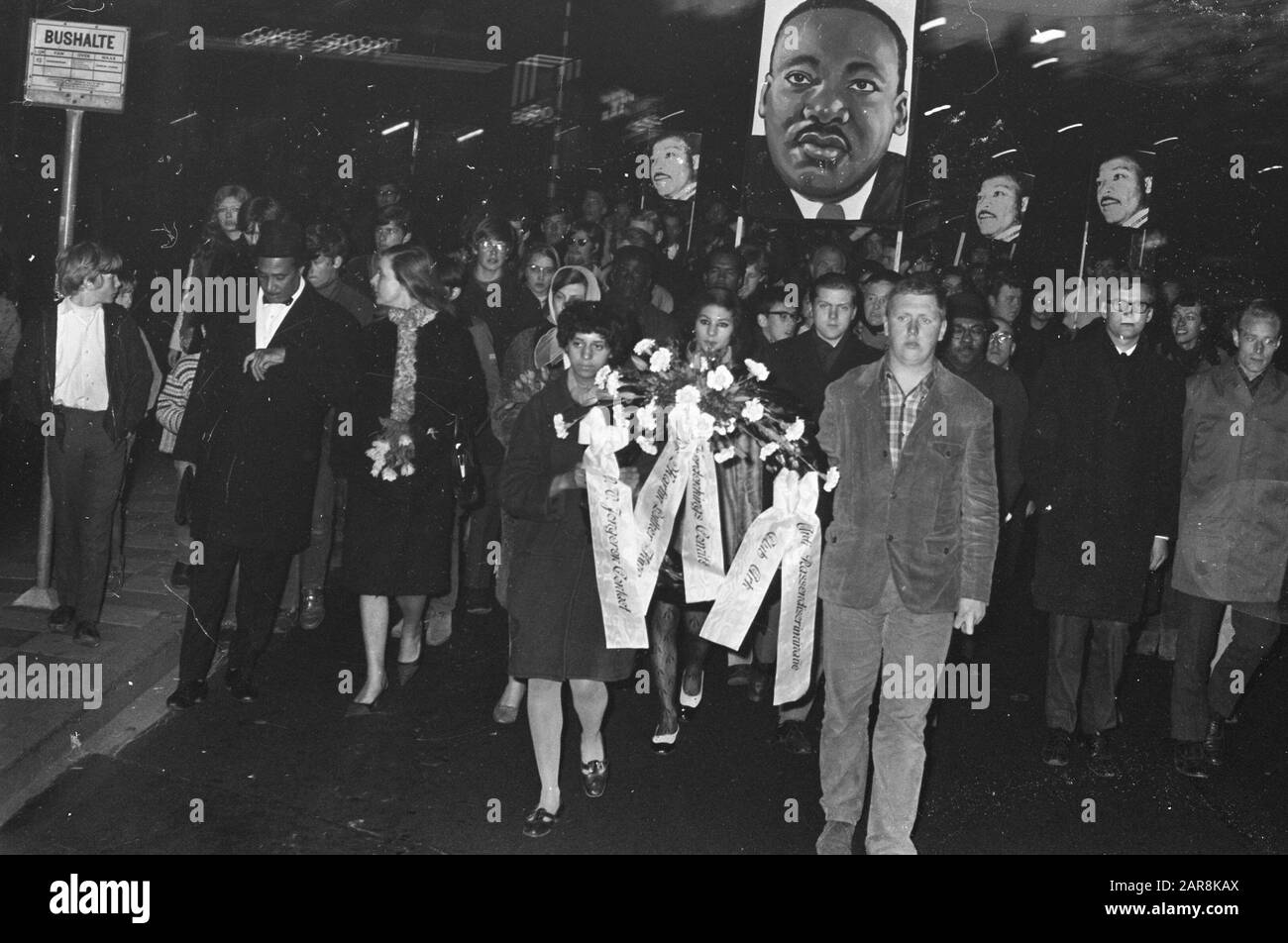 Silent trip on the way to National Monument on Dam Dam Date: April 9 ...