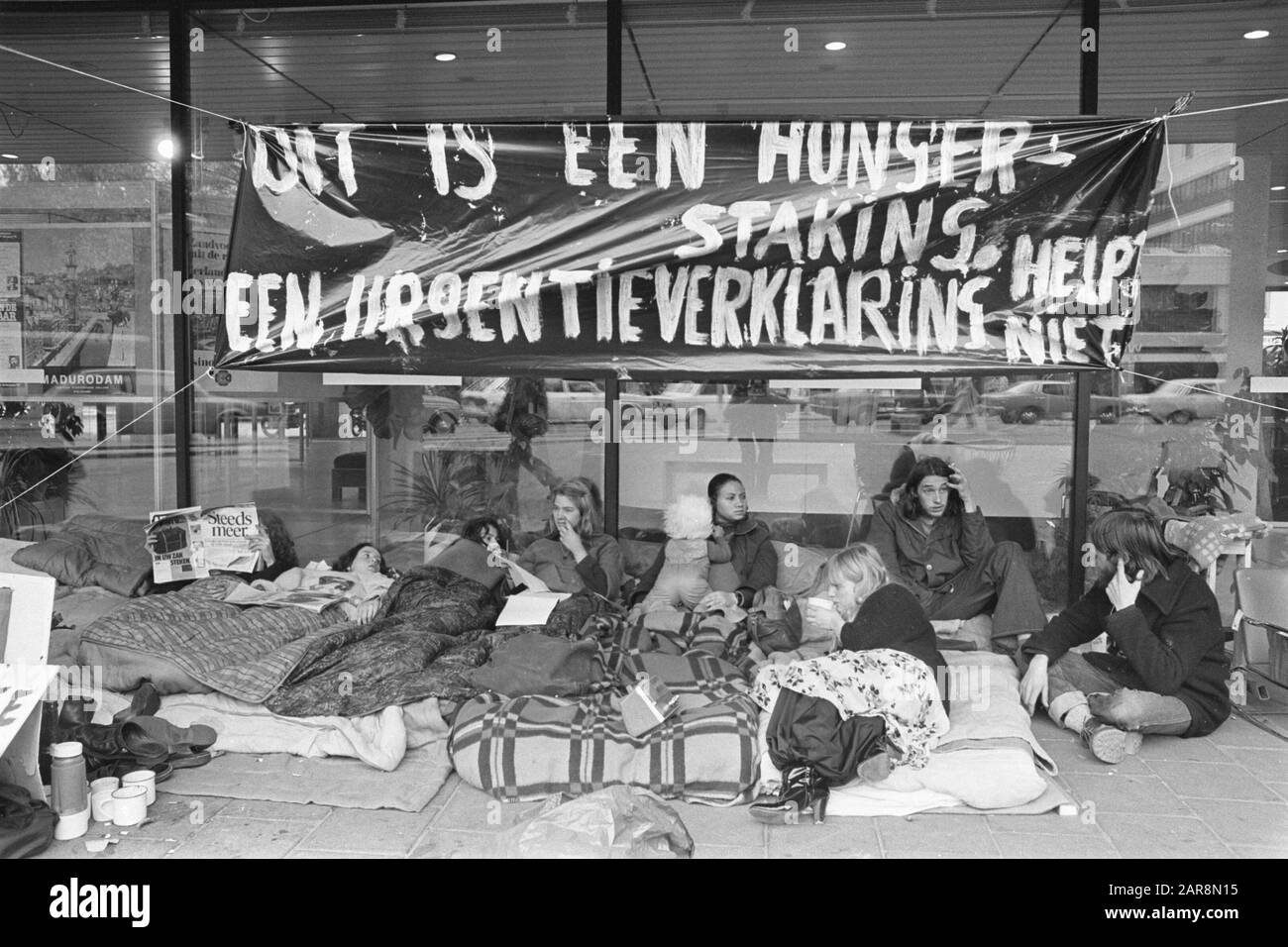 Women in suriname hi-res stock photography and images - Alamy