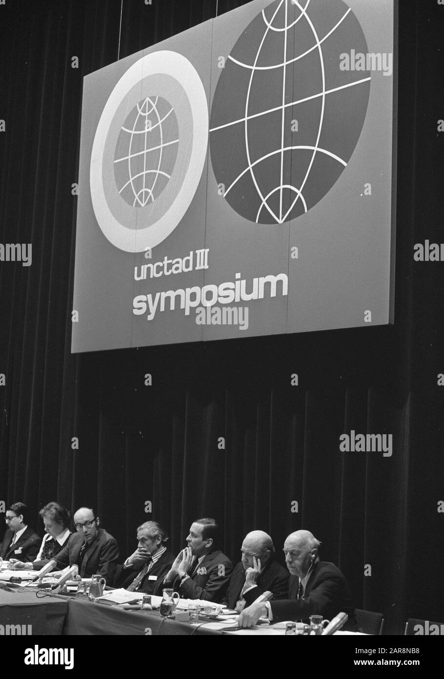 Symposium unctad iii hi-res stock photography and images - Alamy