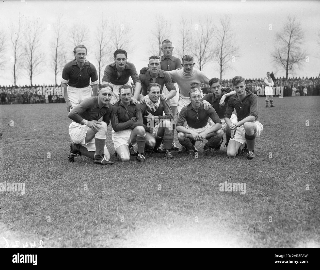 Soccer vsv Black and White Stock Photos & Images - Alamy