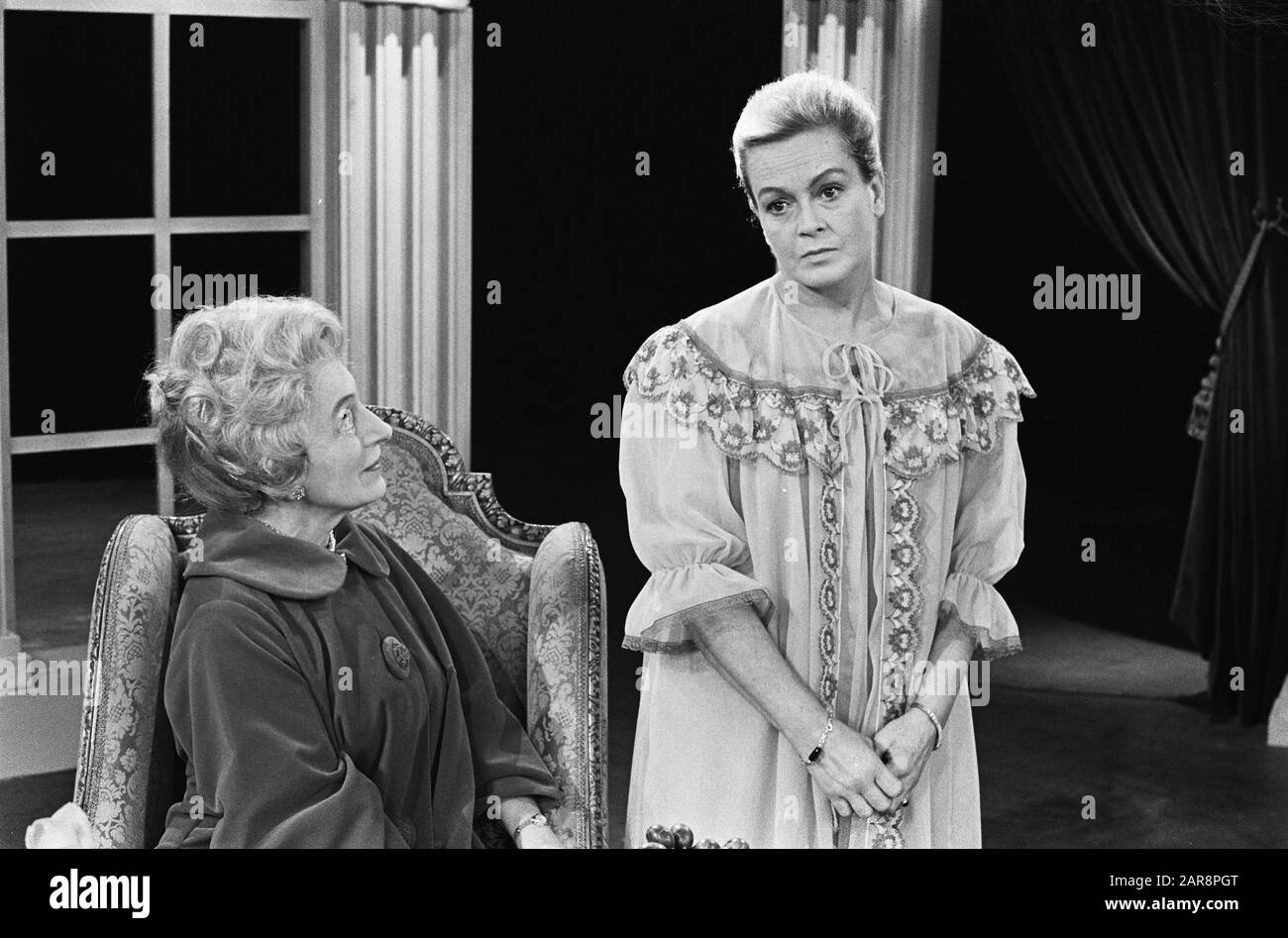 Vera bakker hi-res stock photography and images - Alamy