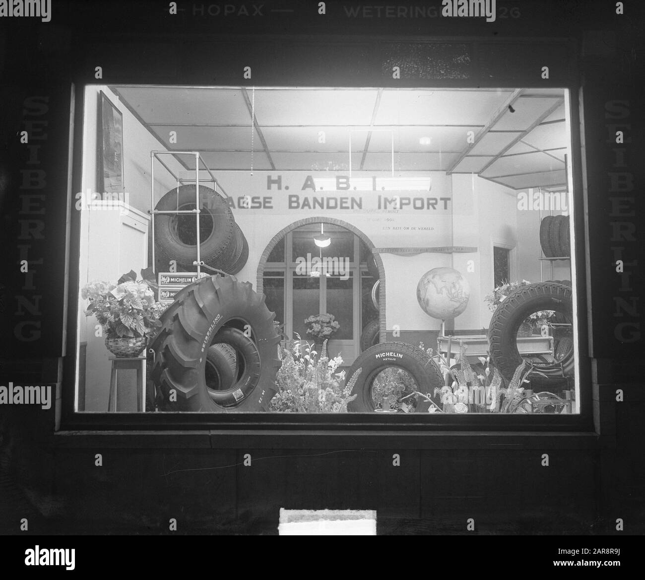 Public display showcase Black and White Stock Photos & Images - Alamy