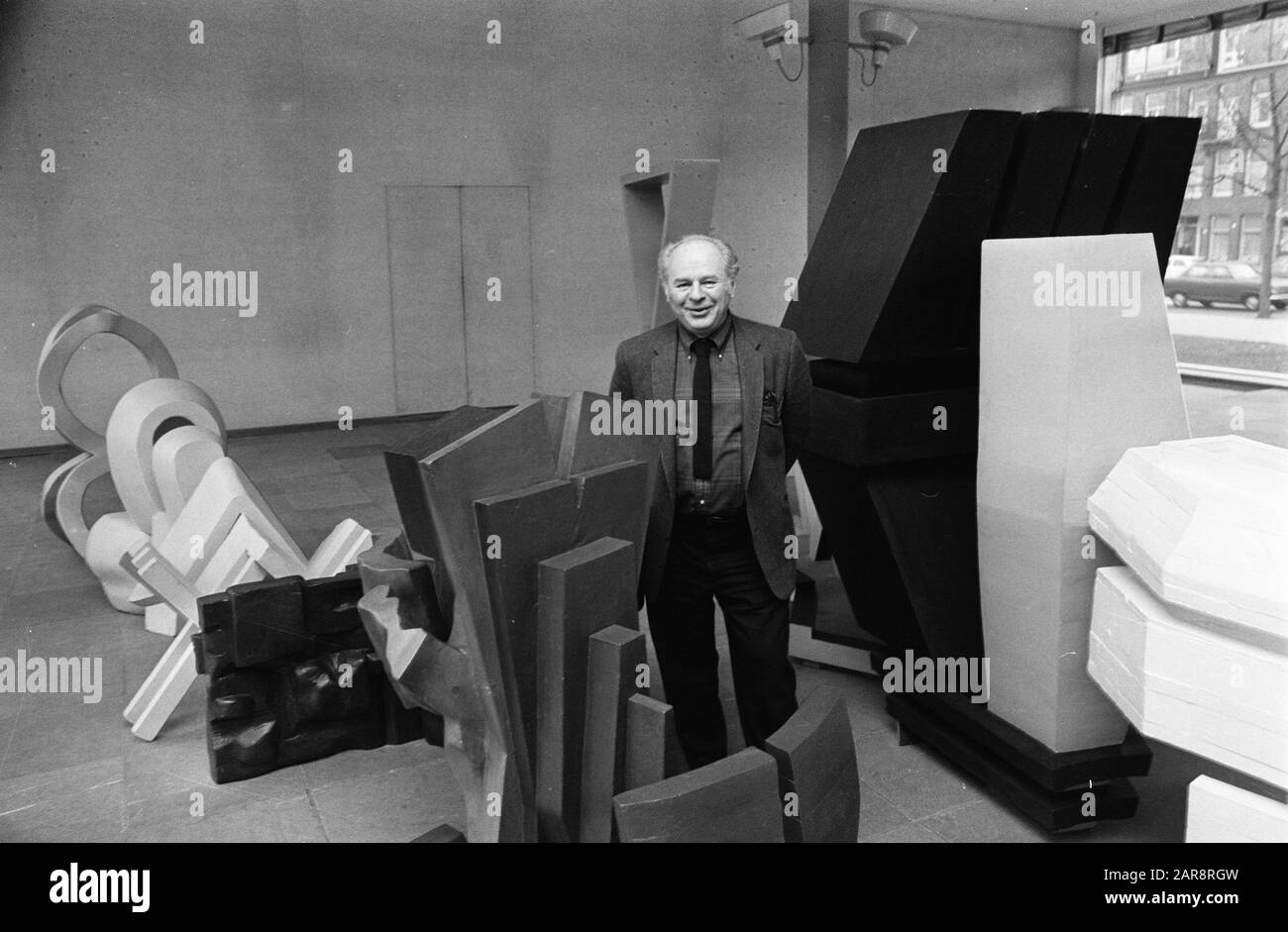 American artist george sugarman hi-res stock photography and images - Alamy