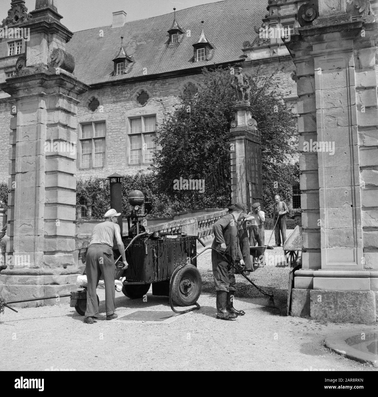 Heritage access Black and White Stock Photos & Images - Alamy