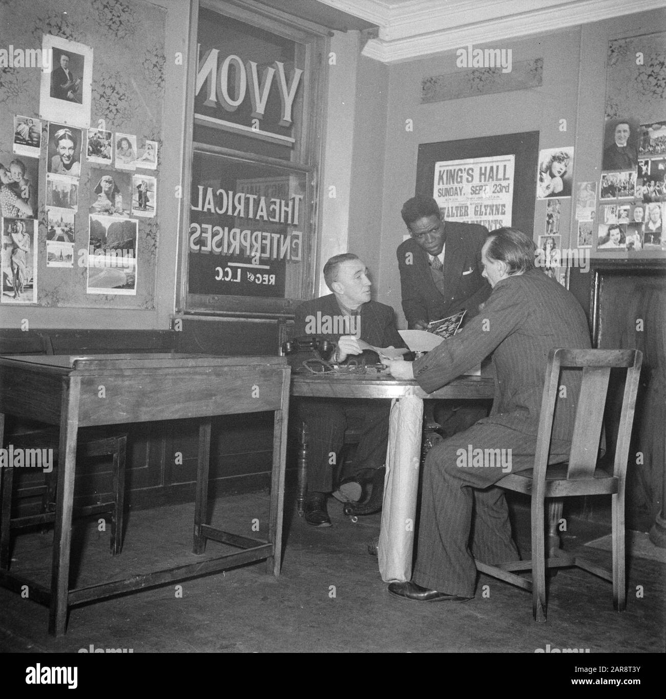 Black british theatre history hi-res stock photography and images - Alamy