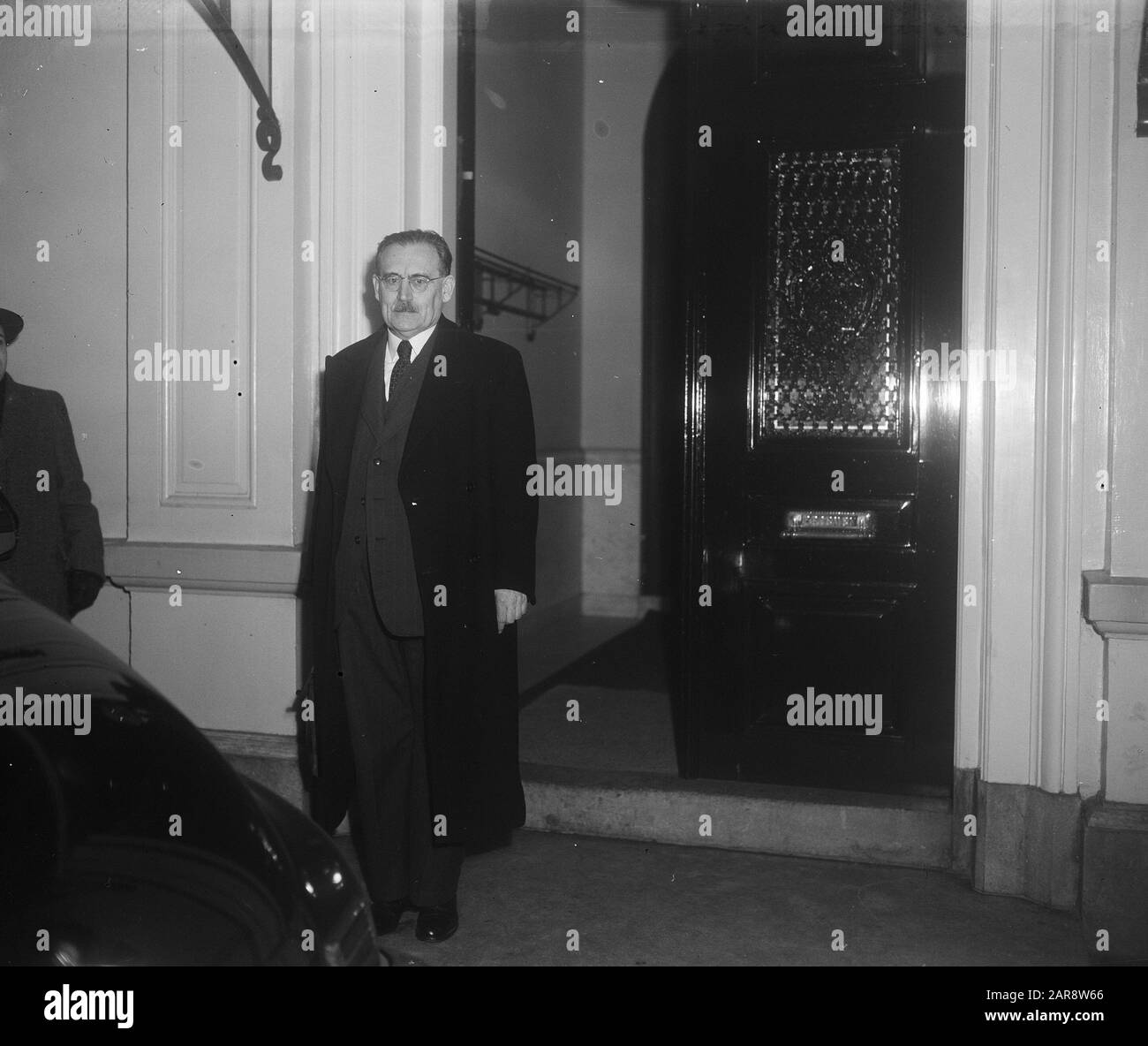 Dr w drees hi-res stock photography and images - Alamy