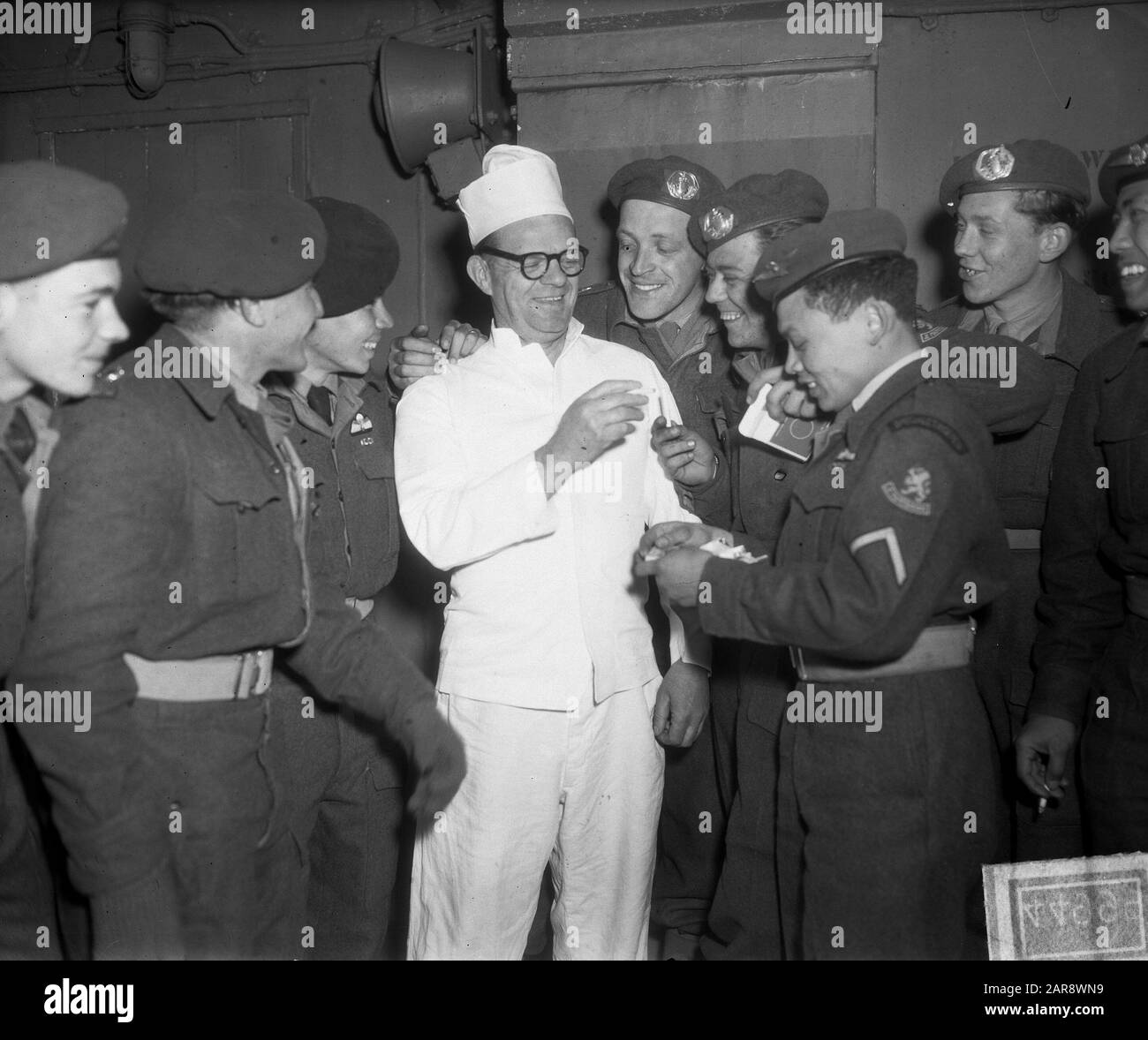 Departure Korea volunteers with the American troop transport ship ...