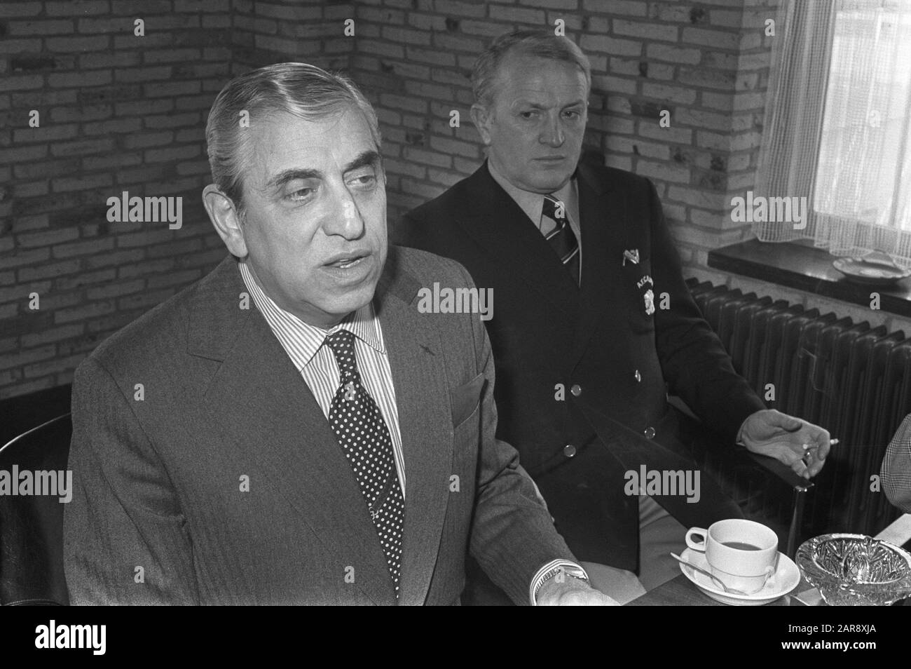 Number 16 17 chairman jaap van praag hi-res stock photography and ...