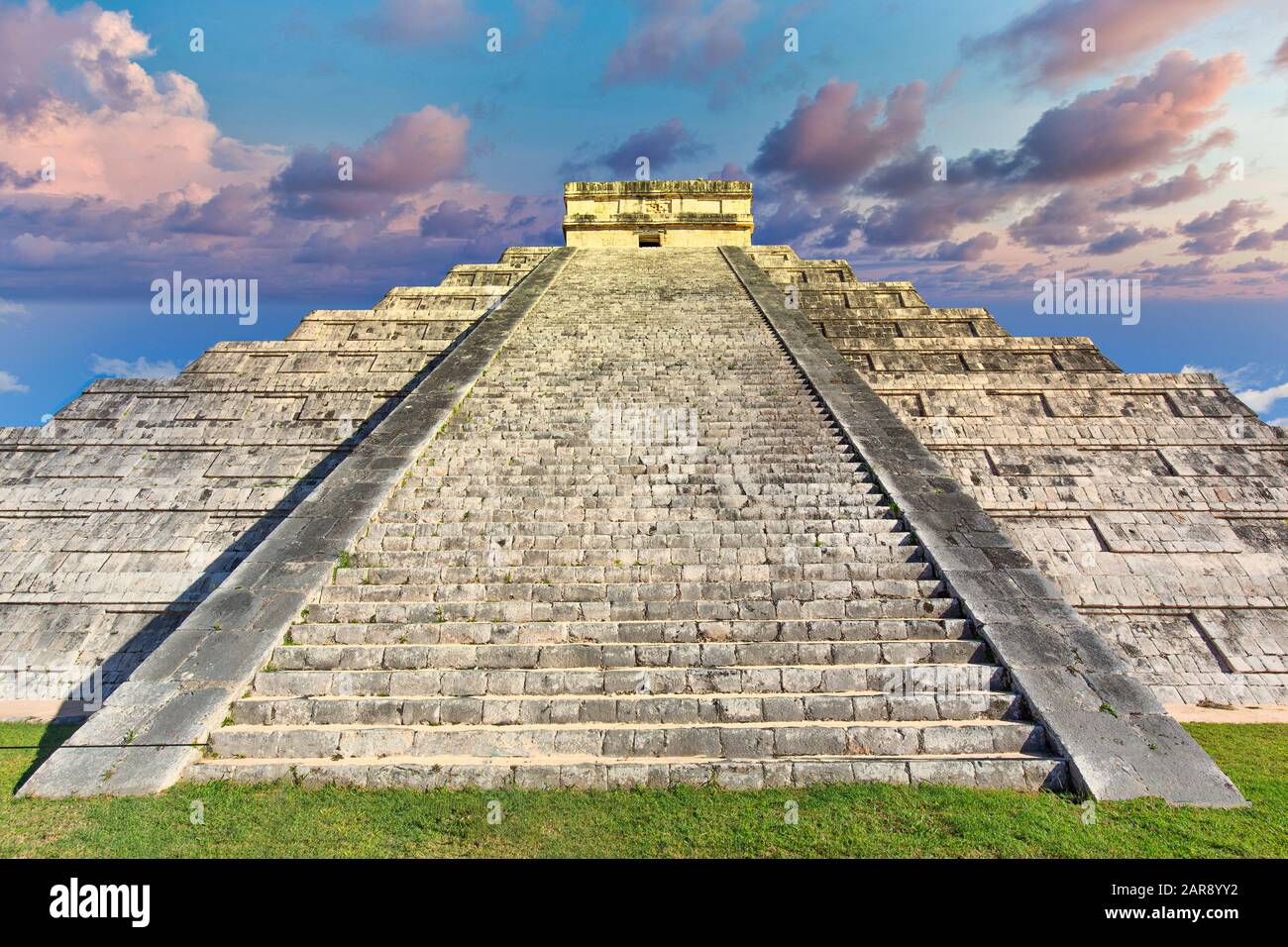 Pre columbian cities hi-res stock photography and images - Alamy