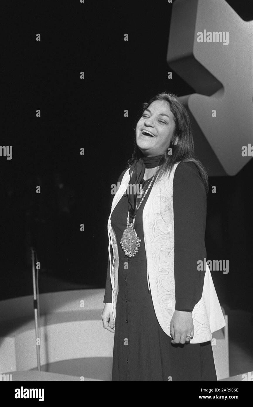 TV film NCRV: nr. 12 (l) Louis Borel in scene, Frida Bocara Date: 23 ...