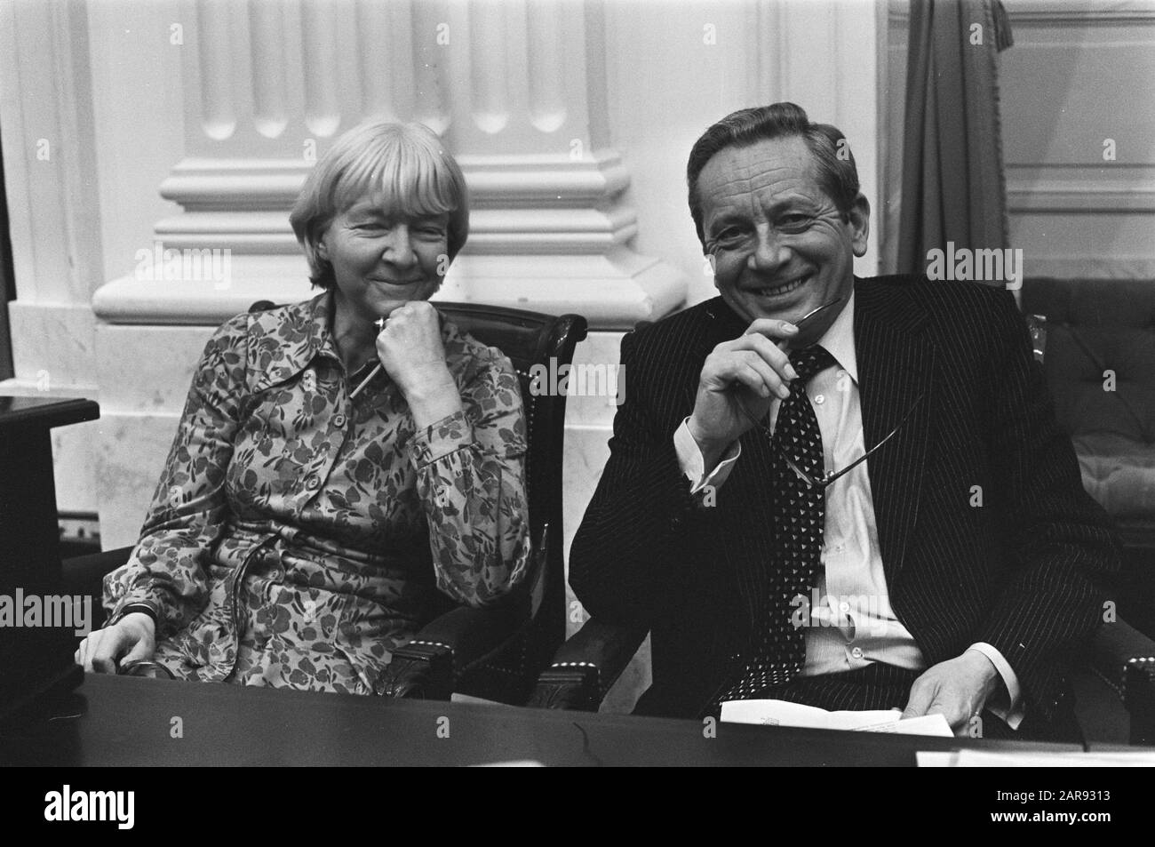 Fluoridation of water hi-res stock photography and images - Alamy