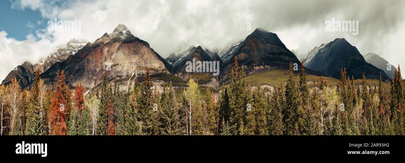 Beautiful landscape in Banff National Park in Canada Stock Photo - Alamy