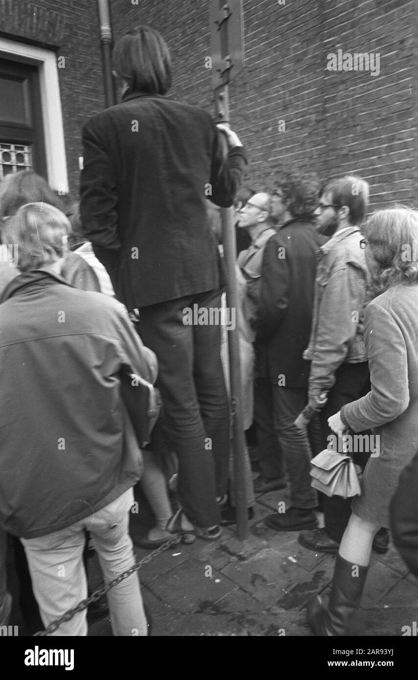 Police courtroom Black and White Stock Photos & Images - Alamy