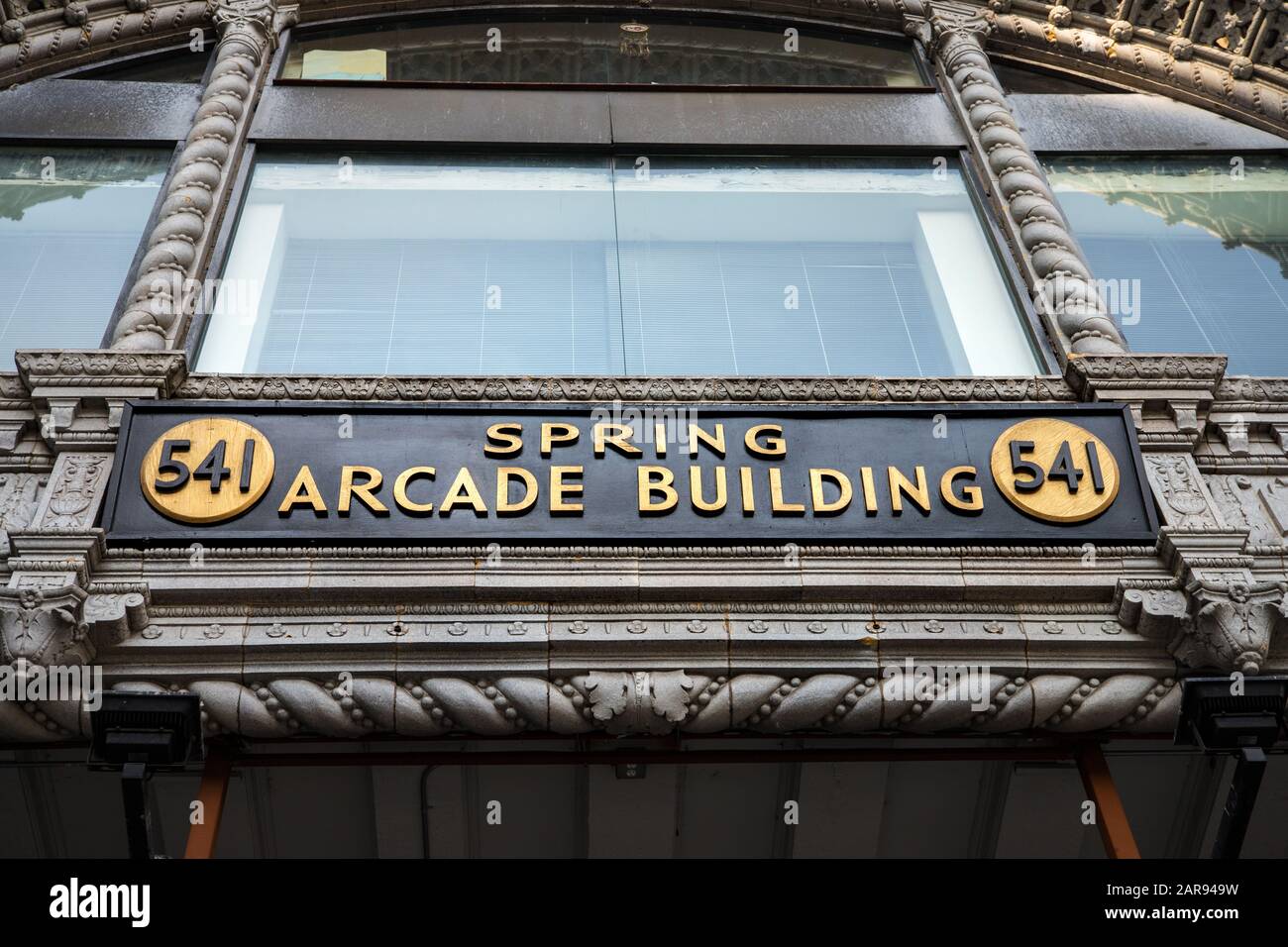 Spring arcade building los angeles hi-res stock photography and images ...