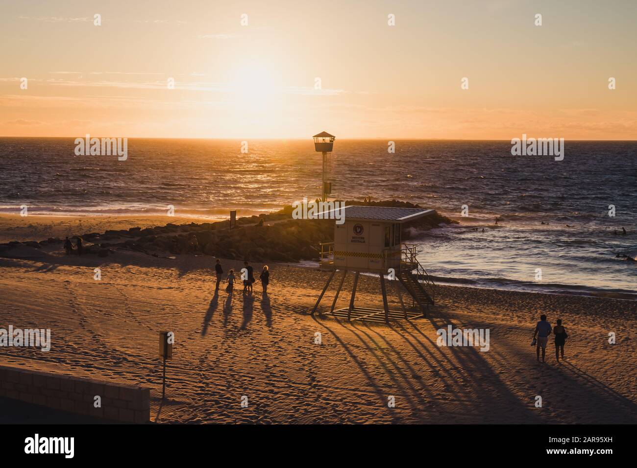 PERTH, WESTERN AUSTRALIA - January 8th, 2020: view of the sunset over ...