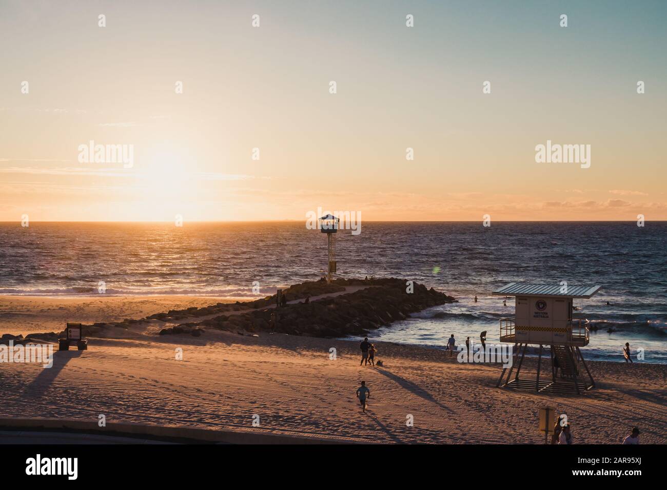 PERTH, WESTERN AUSTRALIA - January 8th, 2020: view of the sunset over ...