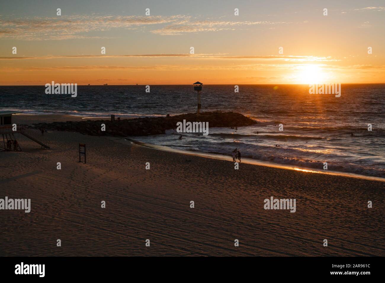 PERTH, WESTERN AUSTRALIA - January 8th, 2020: view of the sunset over ...