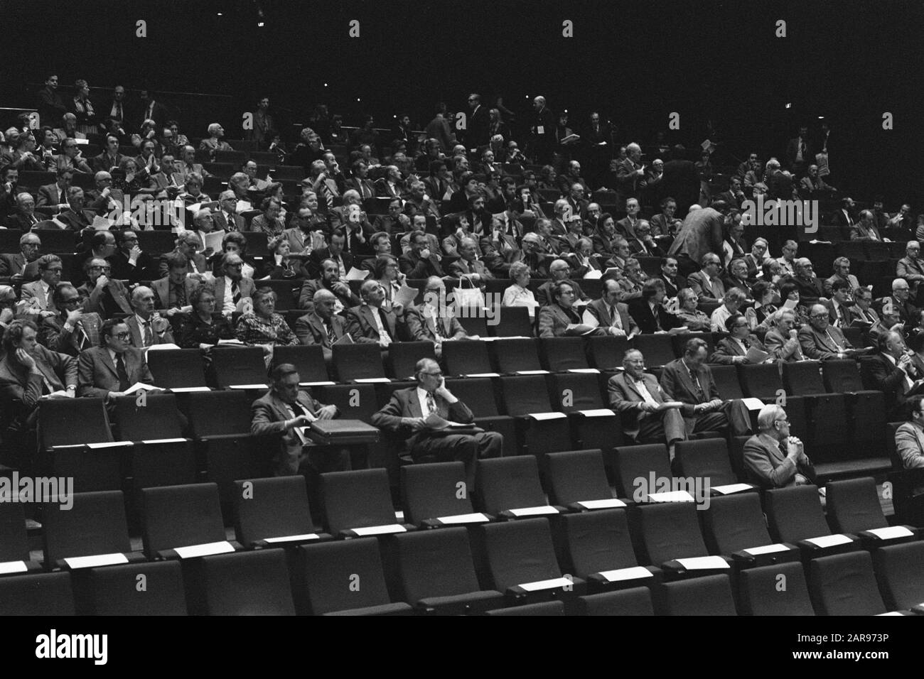 Assembly ARP Party Council, also commissioned ARP, room overview Date ...