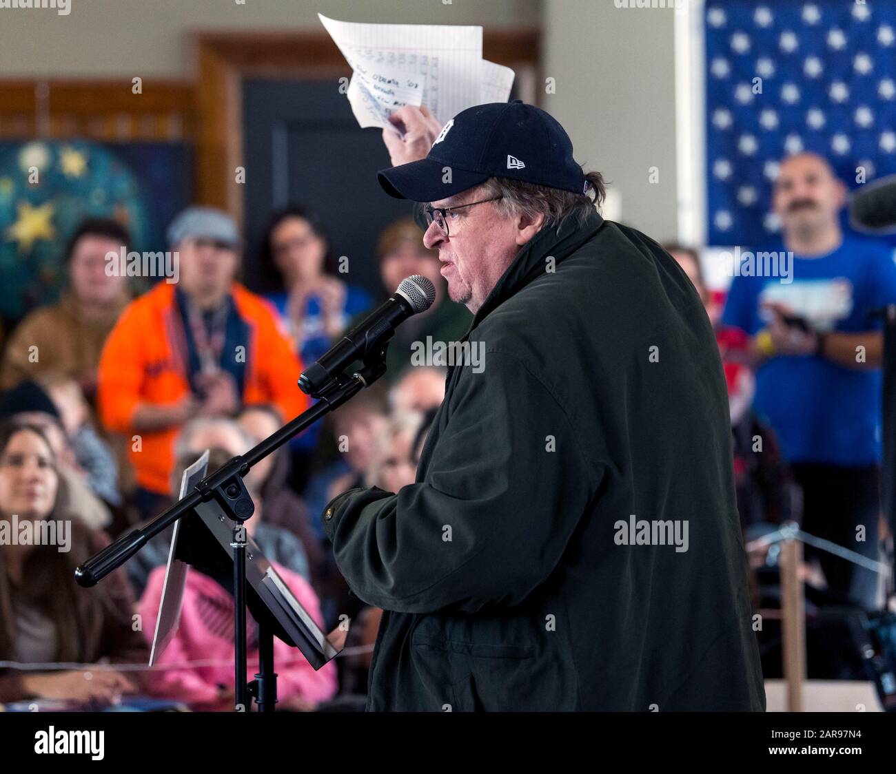 Perry, Iowa, USA. 26th Jan, 2020. MICHAEL MOORE speaks at a Bernie ...