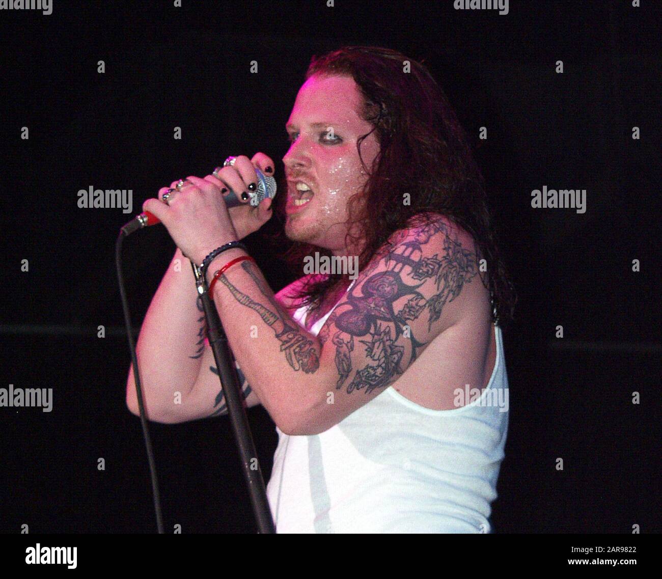 Corey taylor 2002 hi-res stock photography and images - Alamy