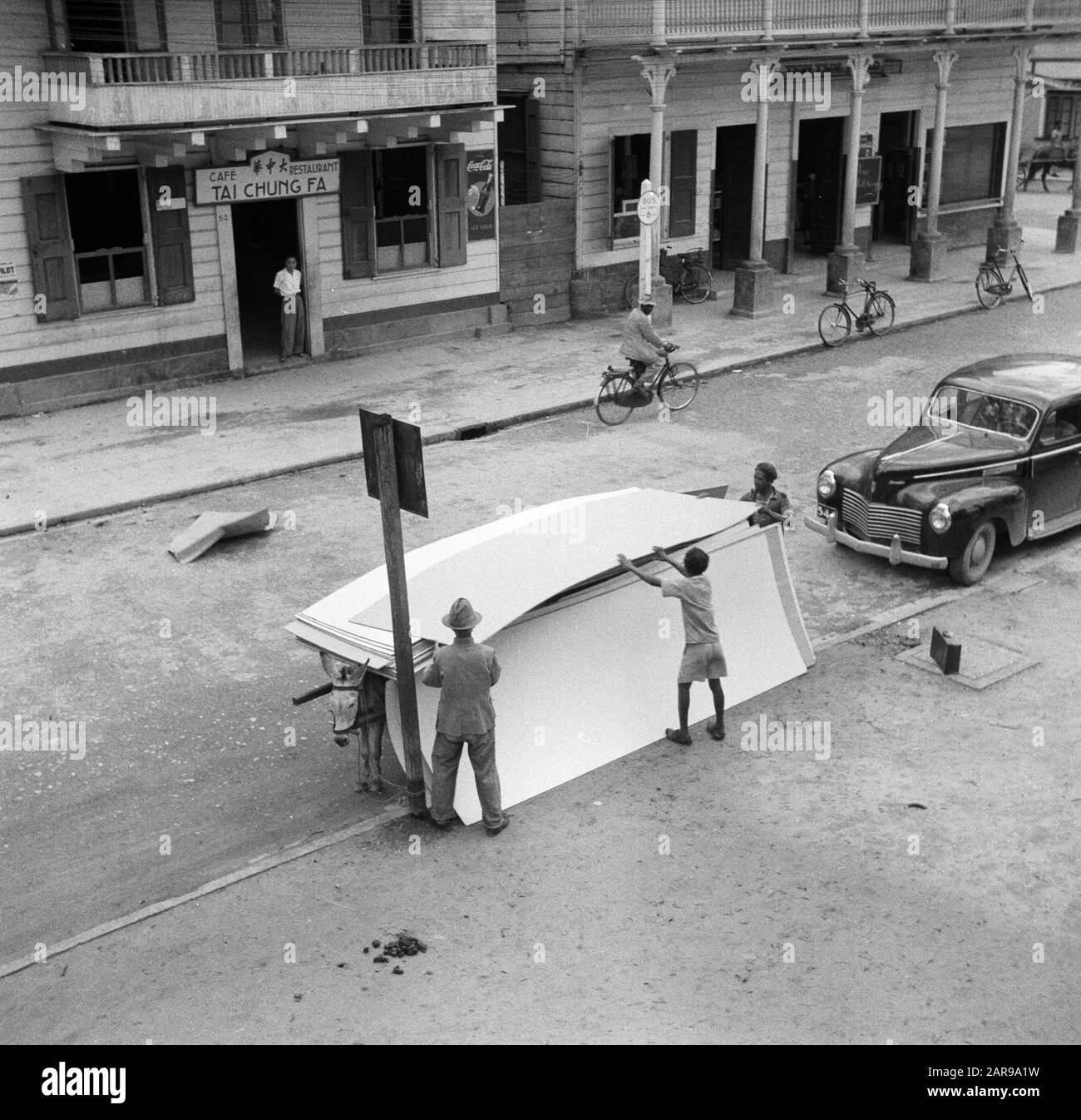 Paramaribo streets suriname Black and White Stock Photos & Images - Alamy
