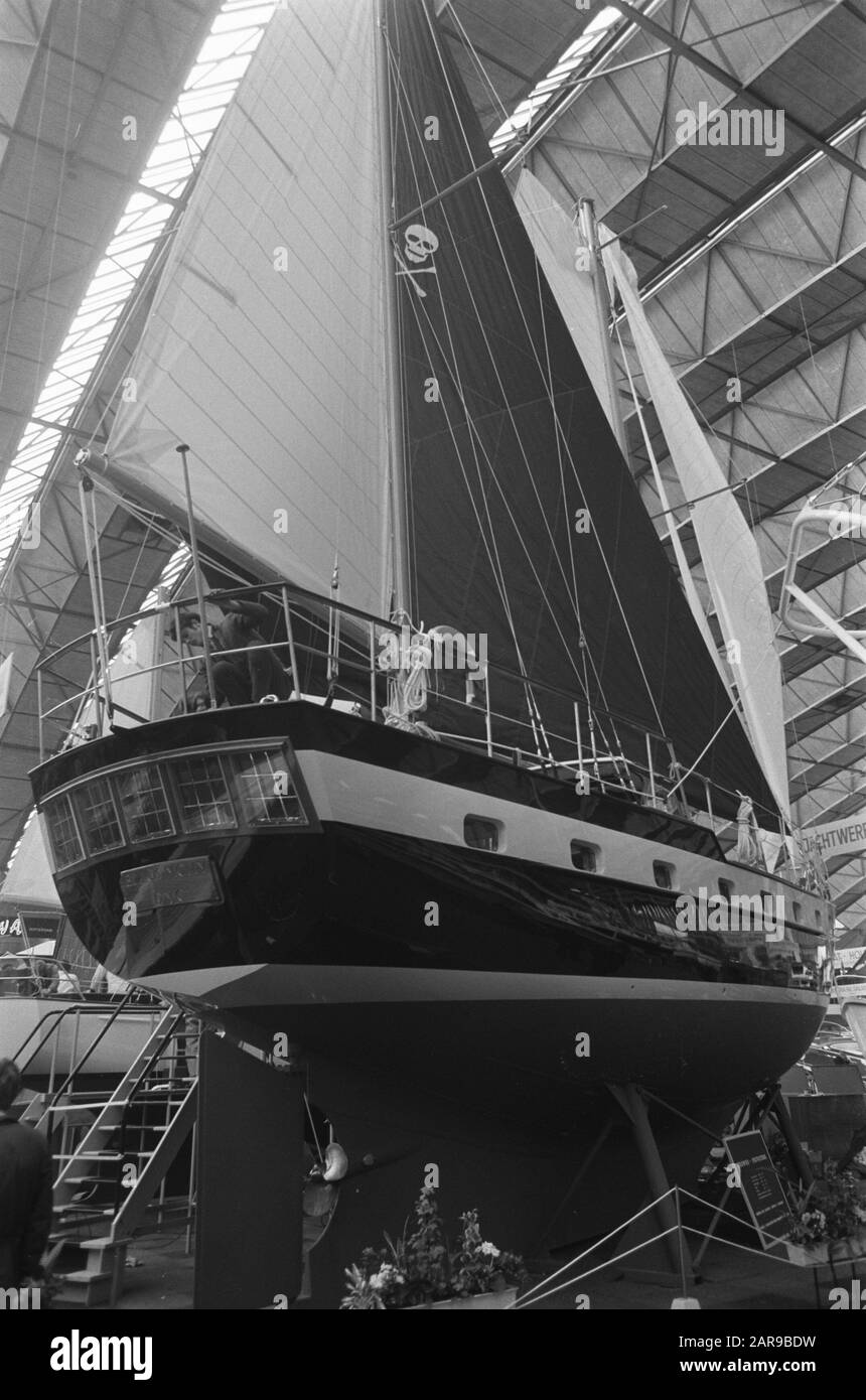 Fifteenth HISWA in RAI Amsterdam. Preparations. Boat with parachute ...