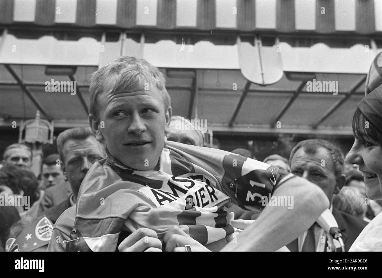 Harry stevens hi-res stock photography and images - Alamy