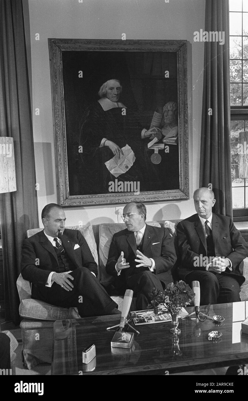 Belgian visit at the Catshuis in The Hague from l.n.r. the Belgian ...