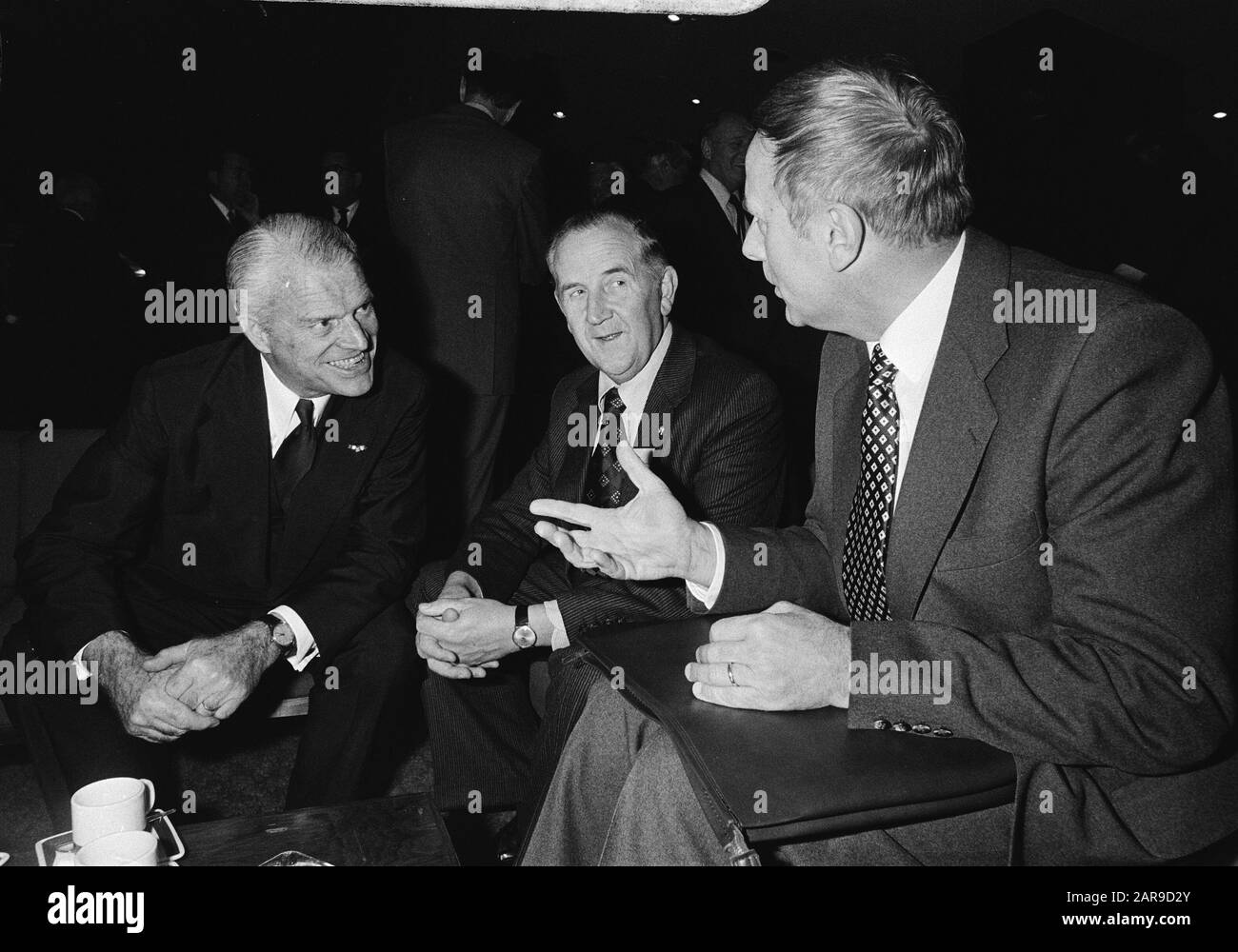 General Assembly of Members VNO in Utrecht From l.n.r. Jhr. Emiel van ...