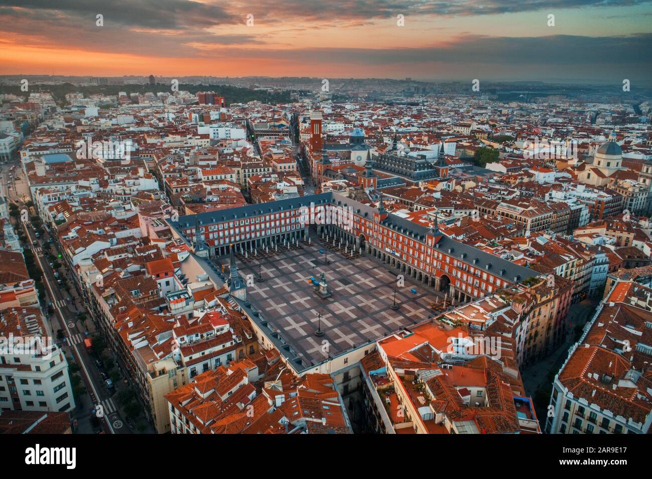 Madrid plaza Mayor aerial view with historical buildings in Spain Stock ...