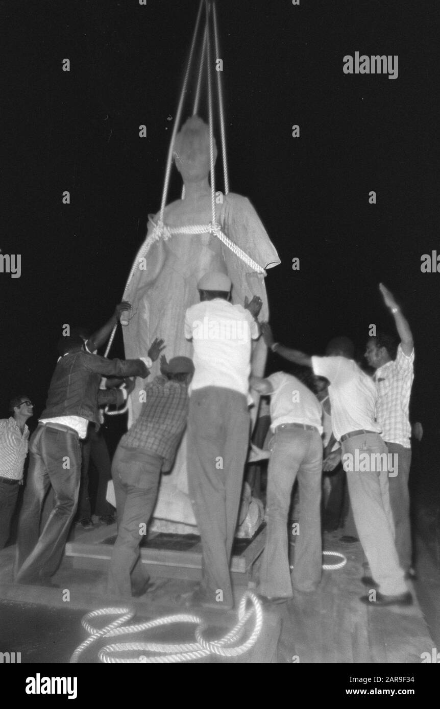 Removed statue Black and White Stock Photos & Images - Alamy