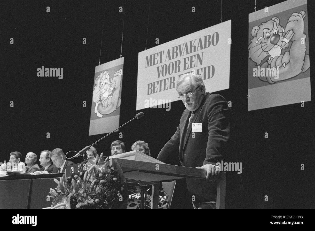 Abva kabo chairman van der scheur hi-res stock photography and images ...